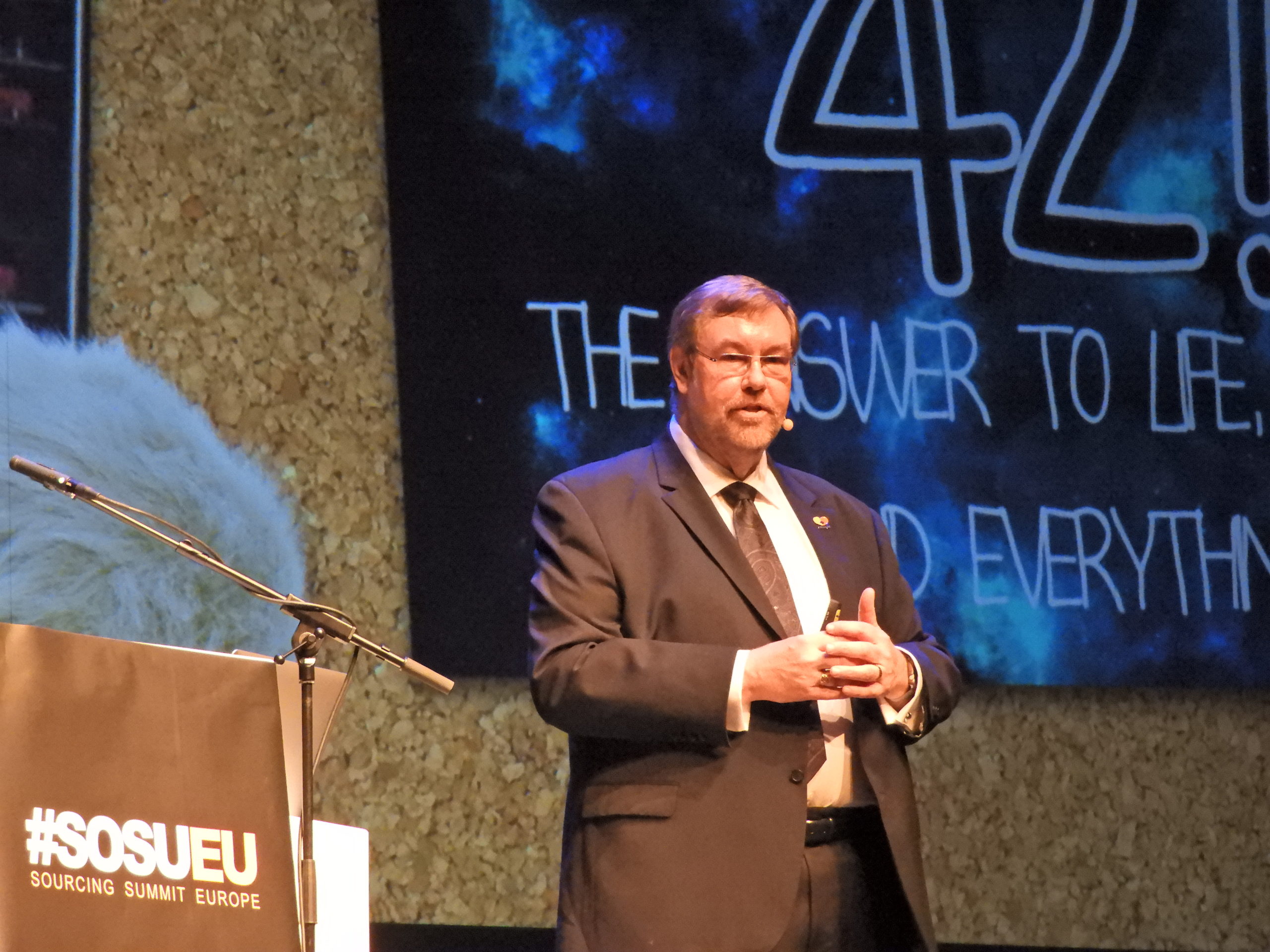 Daniel W. Rasmus World Travel - Serious Insights